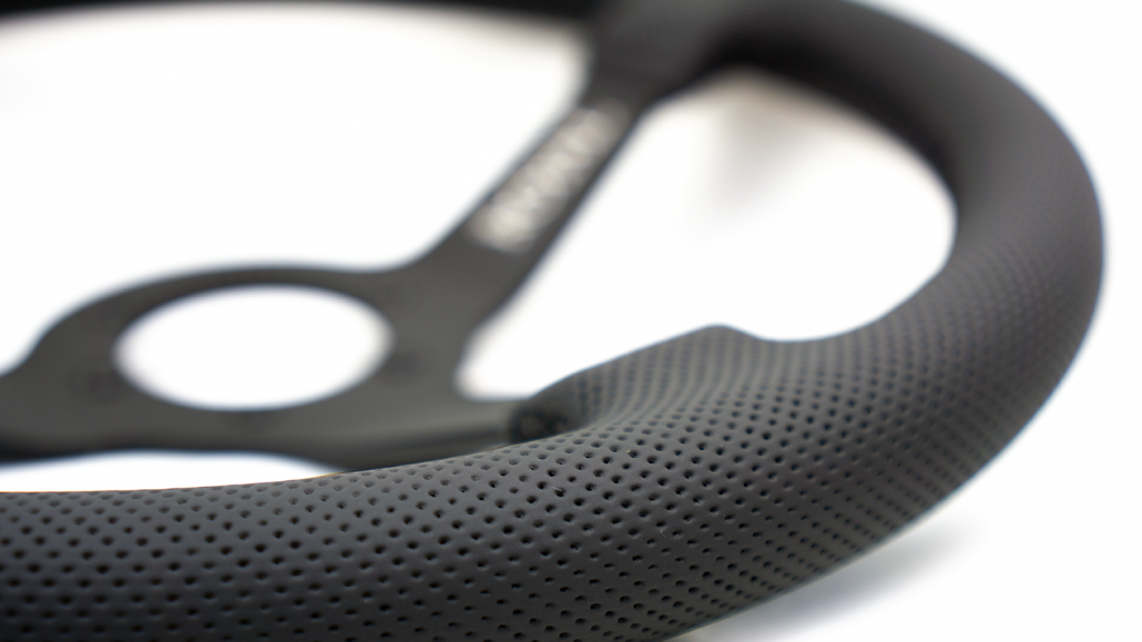 Brute - 350mm - Perforated Leather - Grip Royal