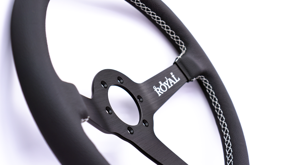 Brute - 350mm - Leather - White Stitch - Grip Royal